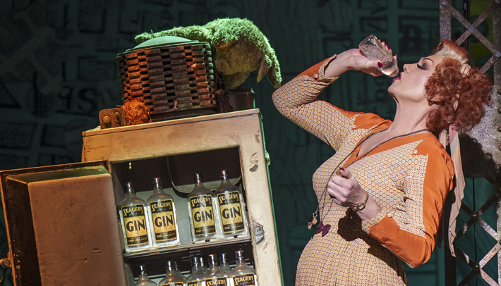 Annie – Review – Hull New Theatre, October 2023