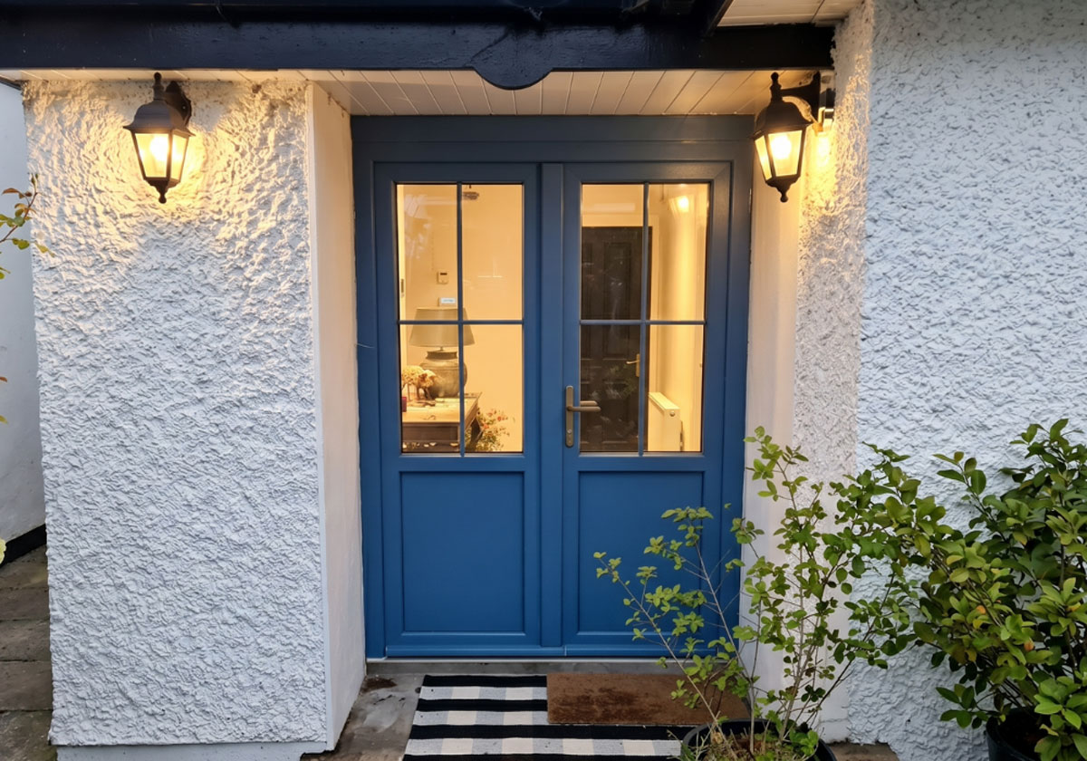 Front Door Colour Trends 2026 – top picks for UK homeowners - On ...