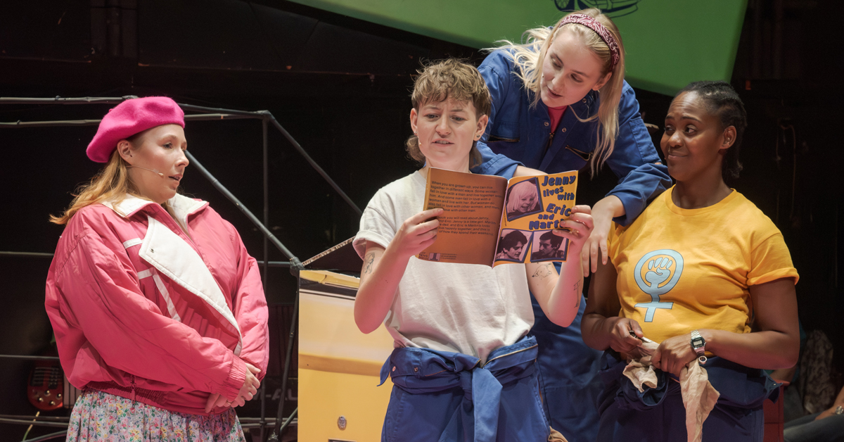 Gwenda’s Garage – Review – Sheffield Playhouse - On: Yorkshire Magazine