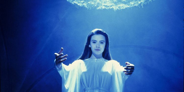 Lifeforce (1985) – Film Review - On: Yorkshire Magazine