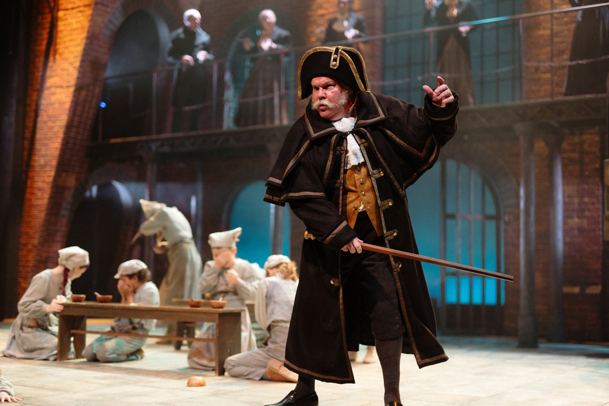 Oliver Twist – Review – Hull Truck Theatre - On: Yorkshire Magazine