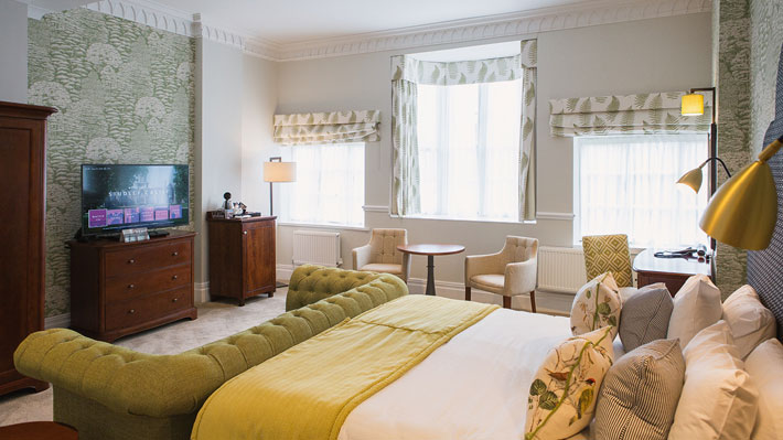 Studley Castle, Warwickshire – Review
