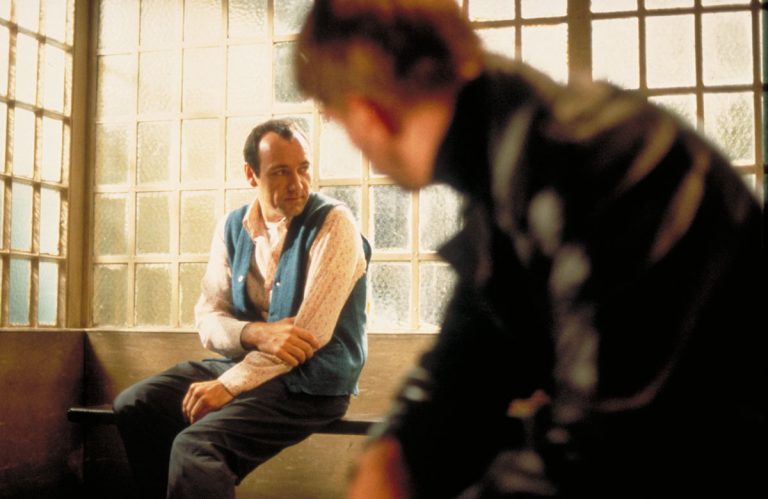 The Usual Suspects (1995) – Film Review. 90s cult classic on 4K.