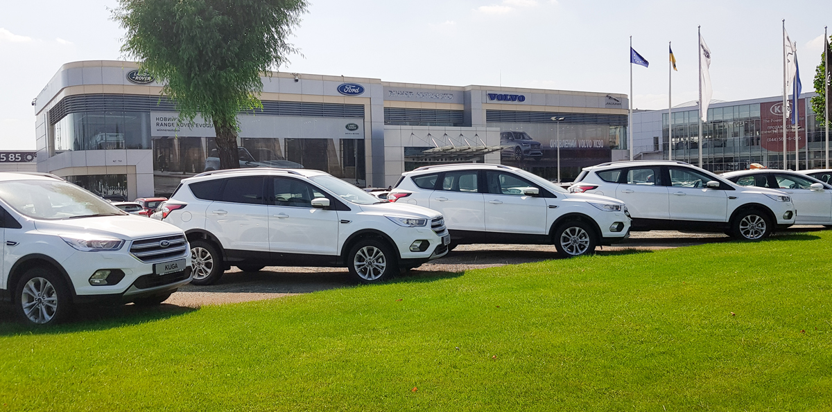 What To Consider When Choosing A Company Car: 4 Helpful Tips