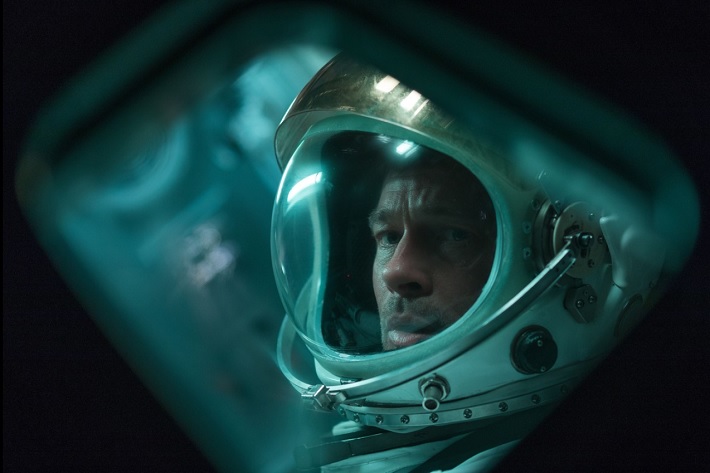 Ad Astra (2019) – Film Review. Brad Pitt in cerebral sci-fi yarn