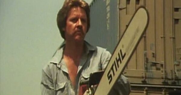 White Fire (1984) – Film Review. Cult action flick on Blu-ray.